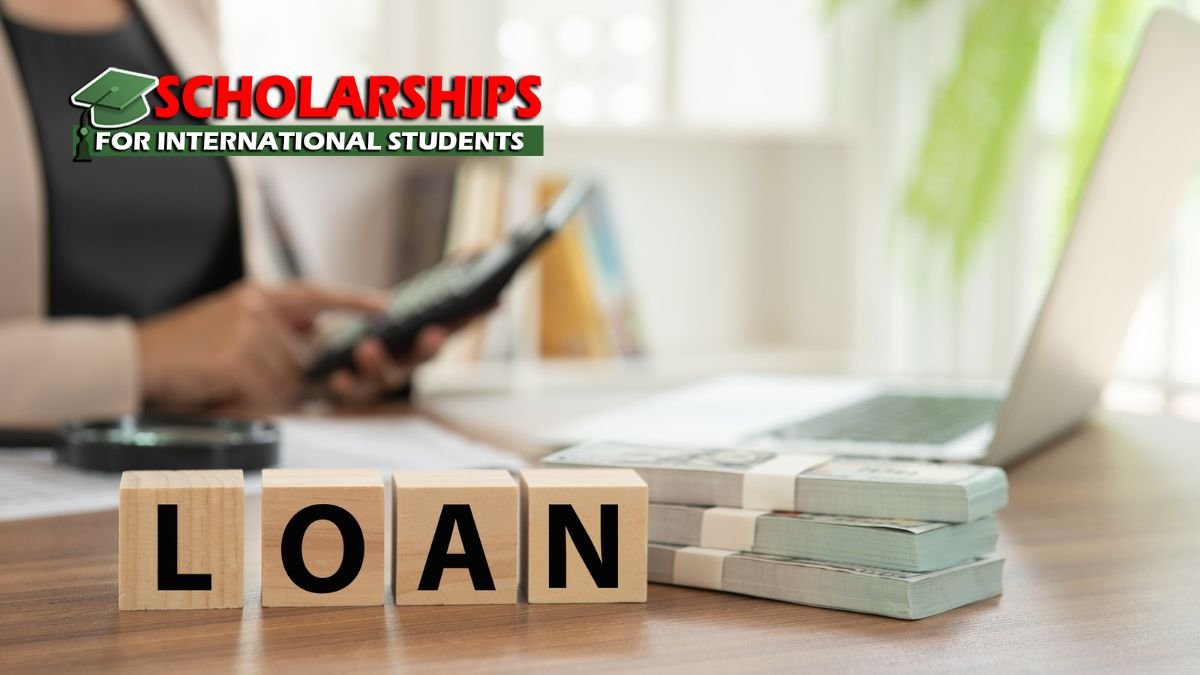 Student Loans vs. Personal Loans for Education: Which is Better?